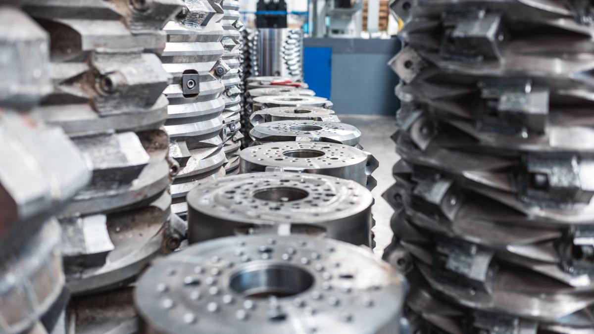 Individual despite modular principle: Modular shredders