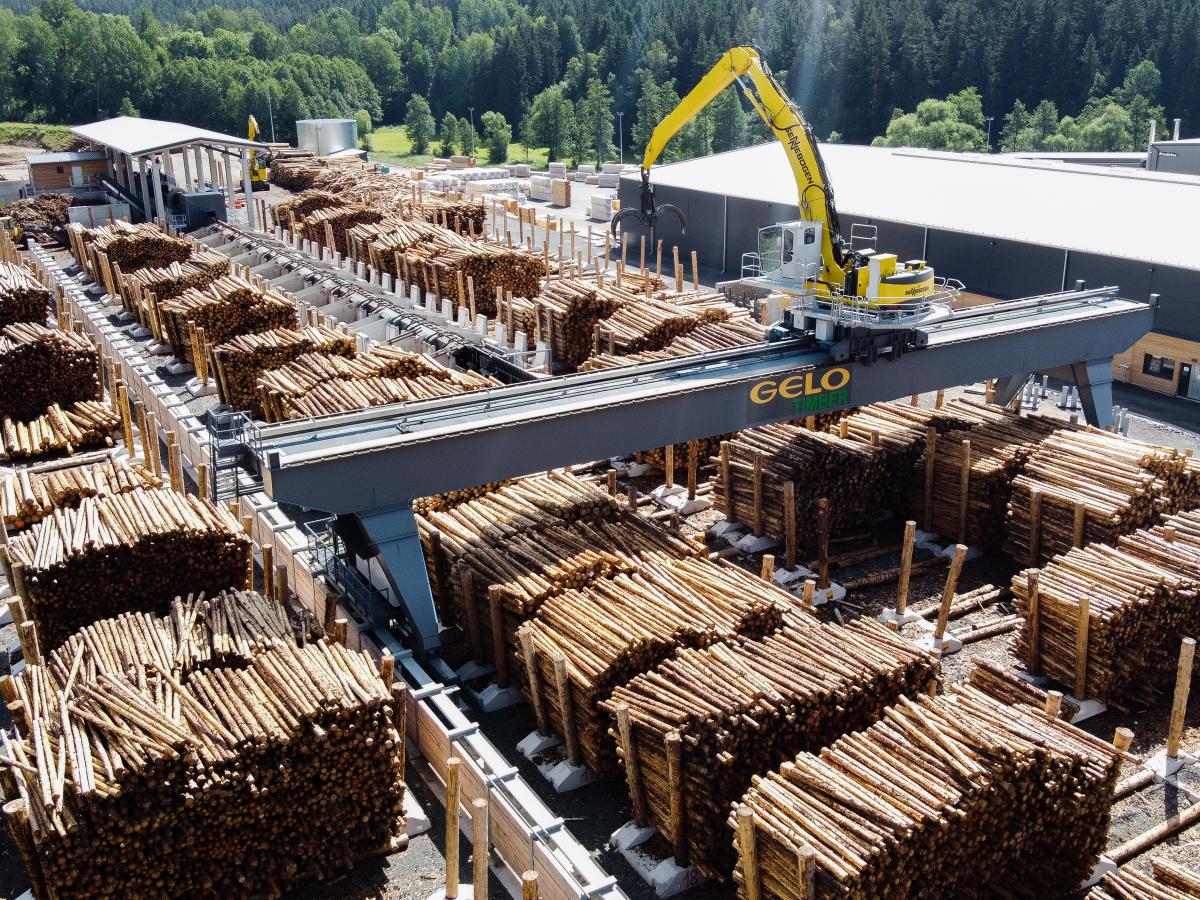 GELO Timber mit Vecoplan Trommelhacker und Fördertechnik